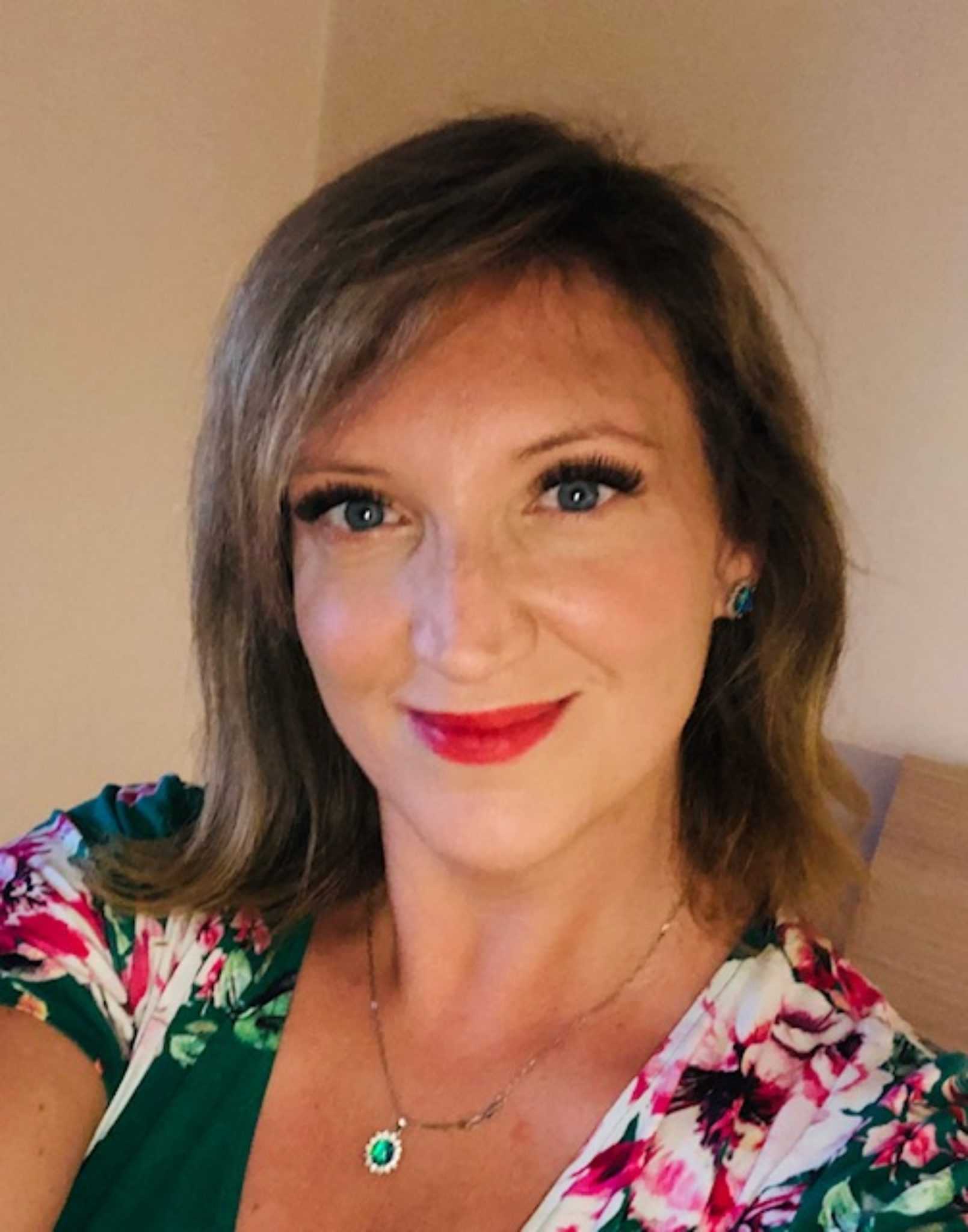 Dr Lisa Ahmad - Psychology Experts