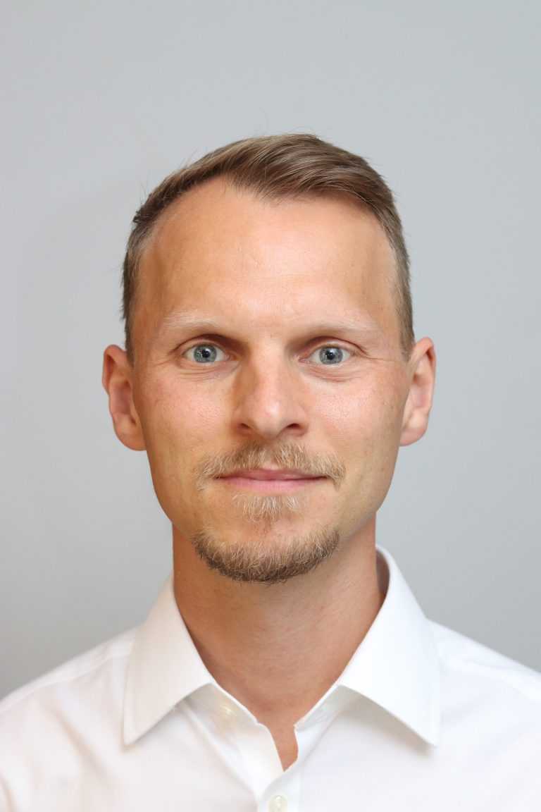 Dr Alexander Drake - Psychology Experts