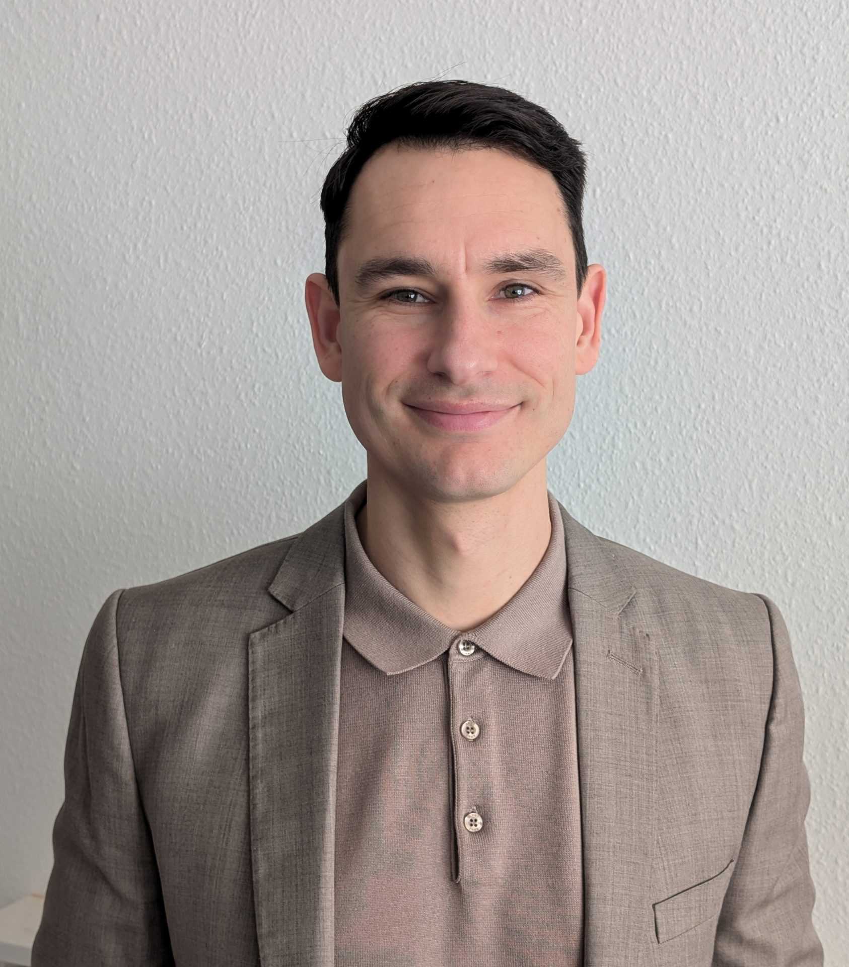 Mr Justin van Niekerk - Psychology Experts